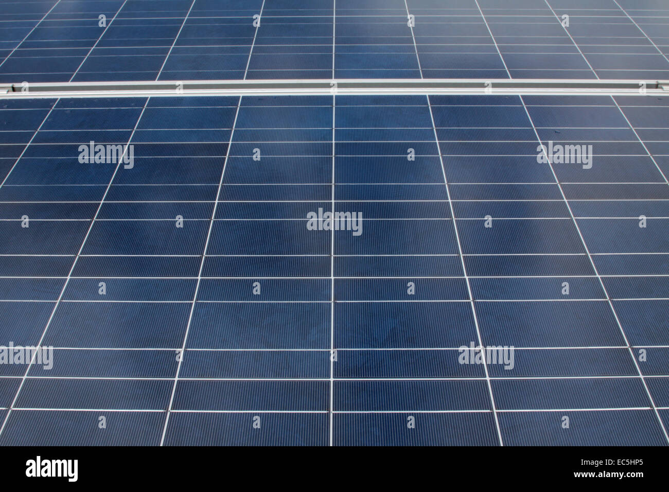 Solar basic electricity hi-res stock photography and images - Alamy