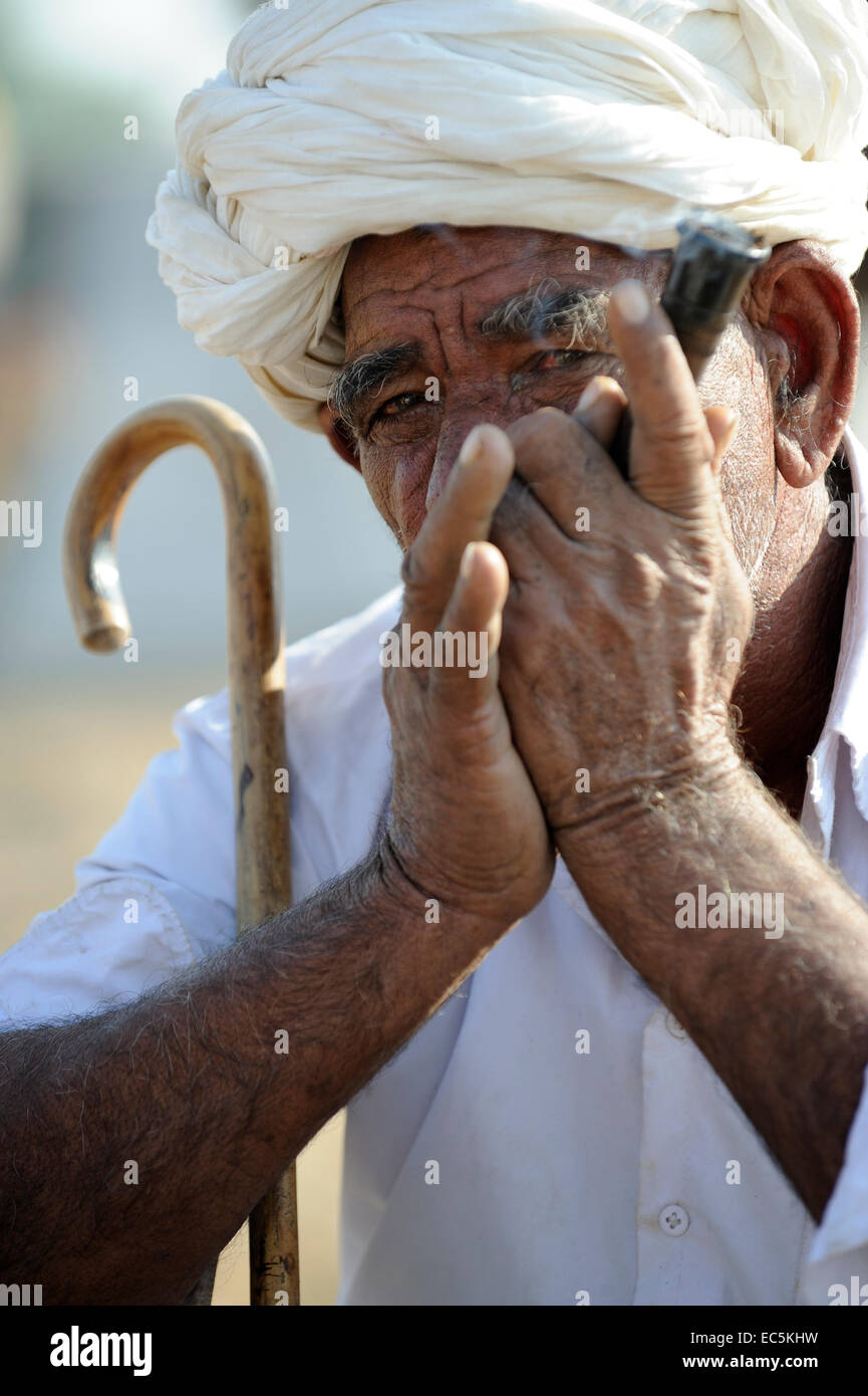 Indian man portrait Stock Photo - Alamy