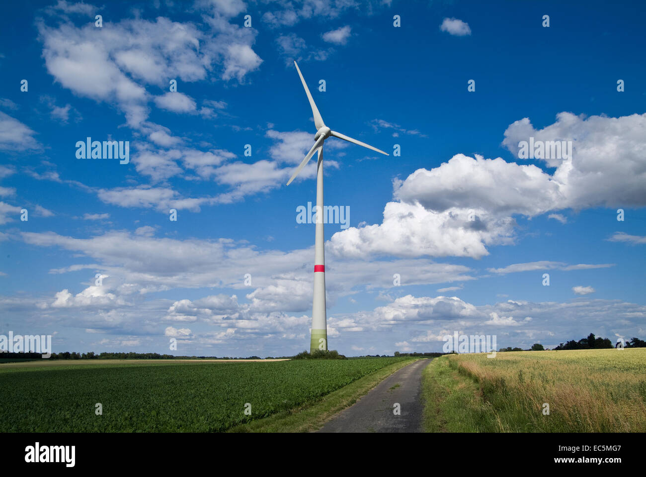 Wind force technology hi-res stock photography and images - Alamy