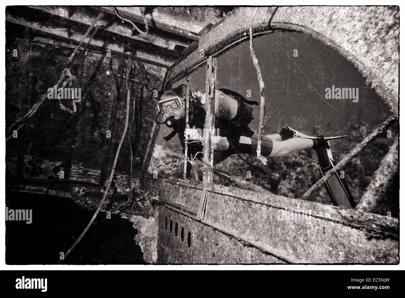 Underwater cemetery hi-res stock photography and images - Alamy