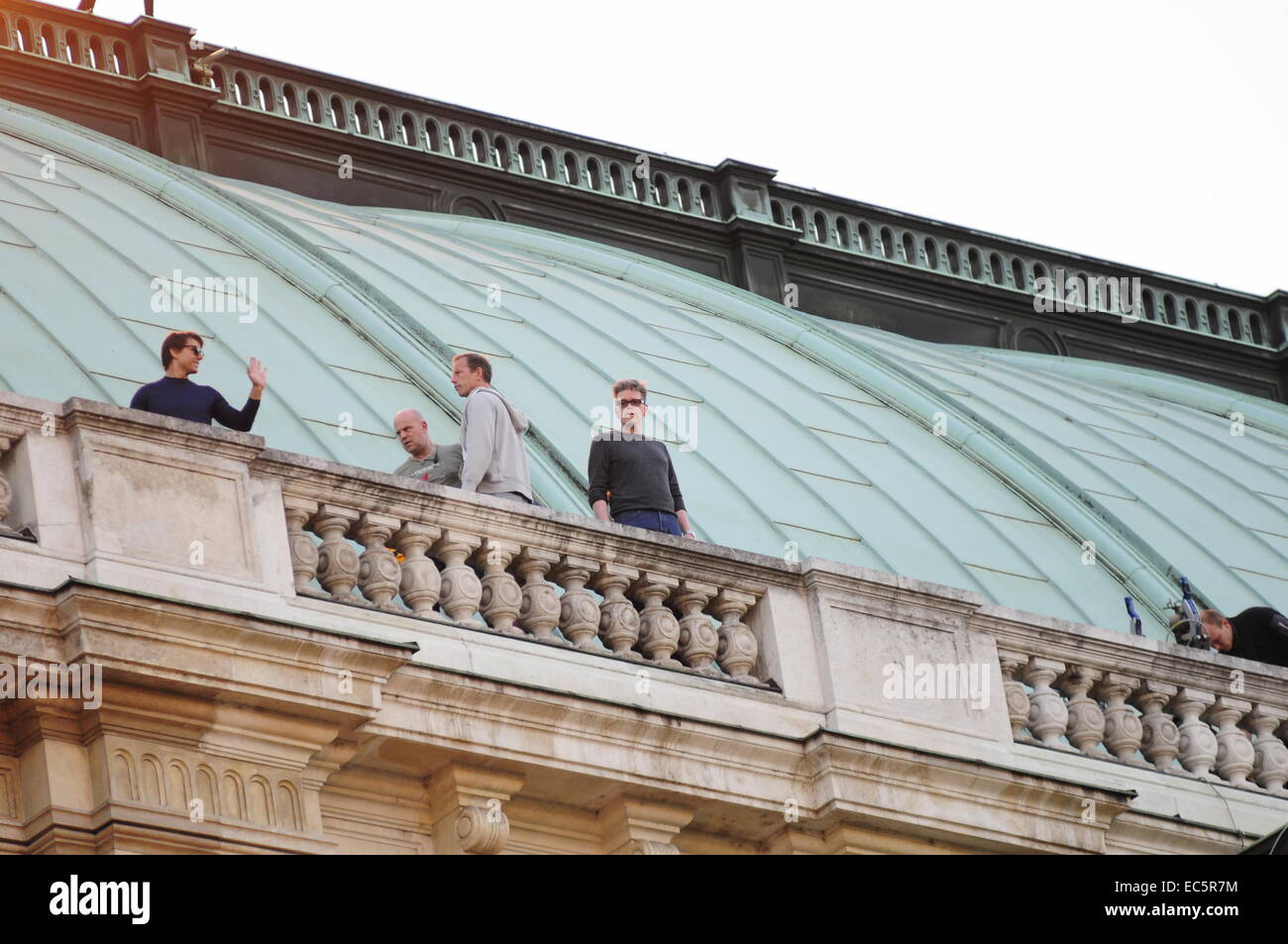 Hollywood filming of Mission Impossible V in Vienna on the opera. Tom ...