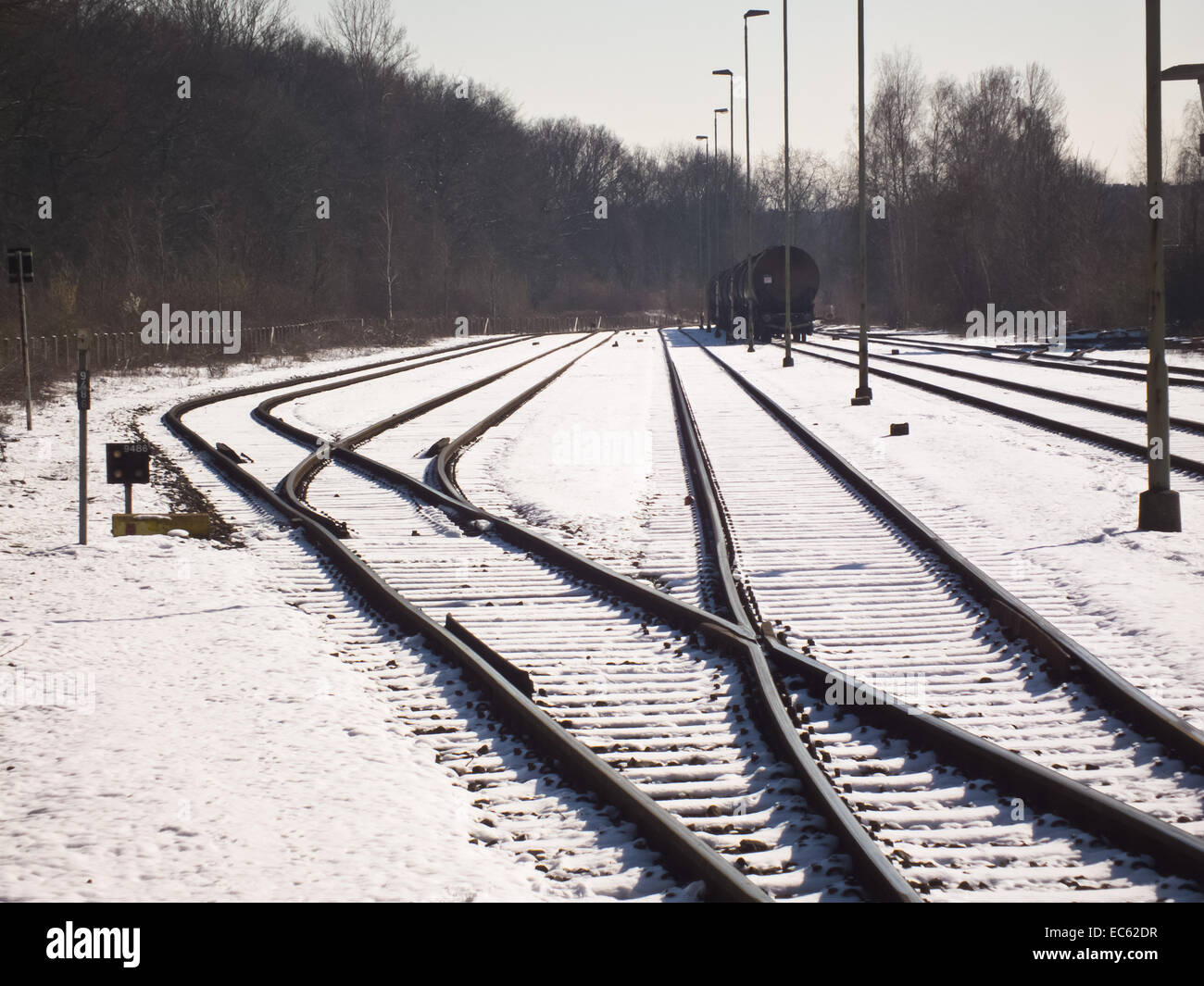 Tracks mobile hi-res stock photography and images - Alamy