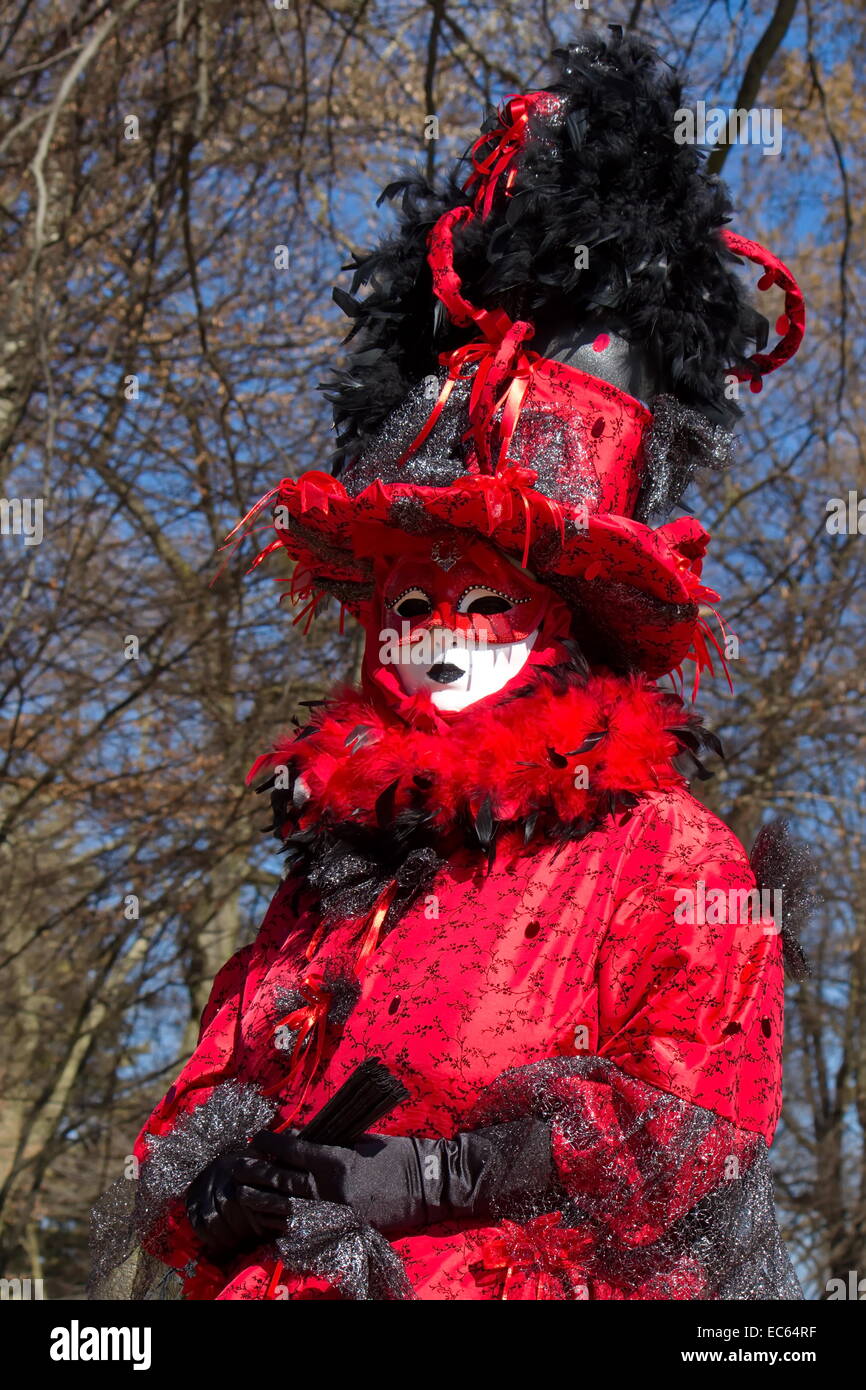 Big red hat hi-res stock photography and images - Alamy