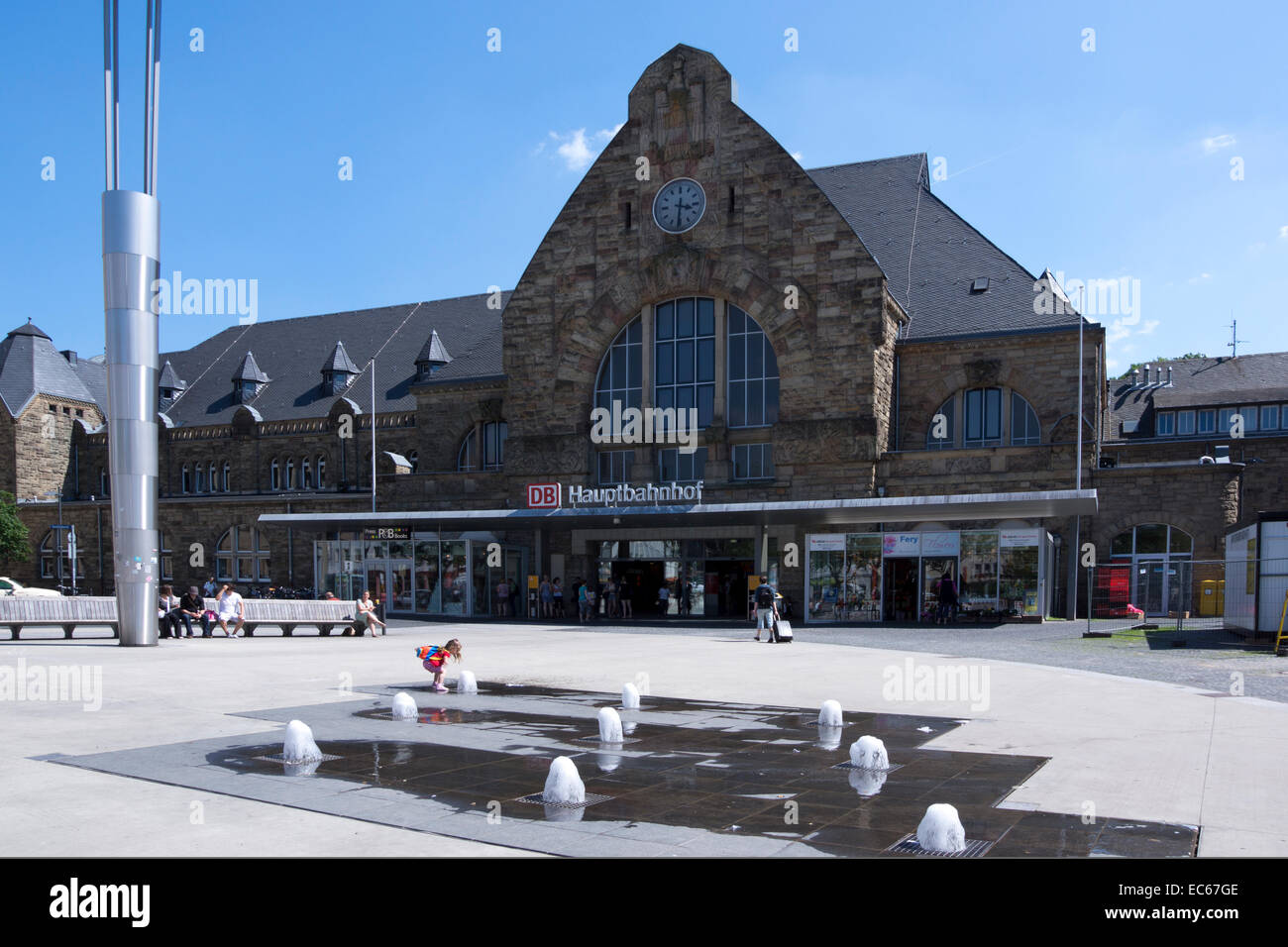 Aachen central station hi-res stock photography and images - Alamy