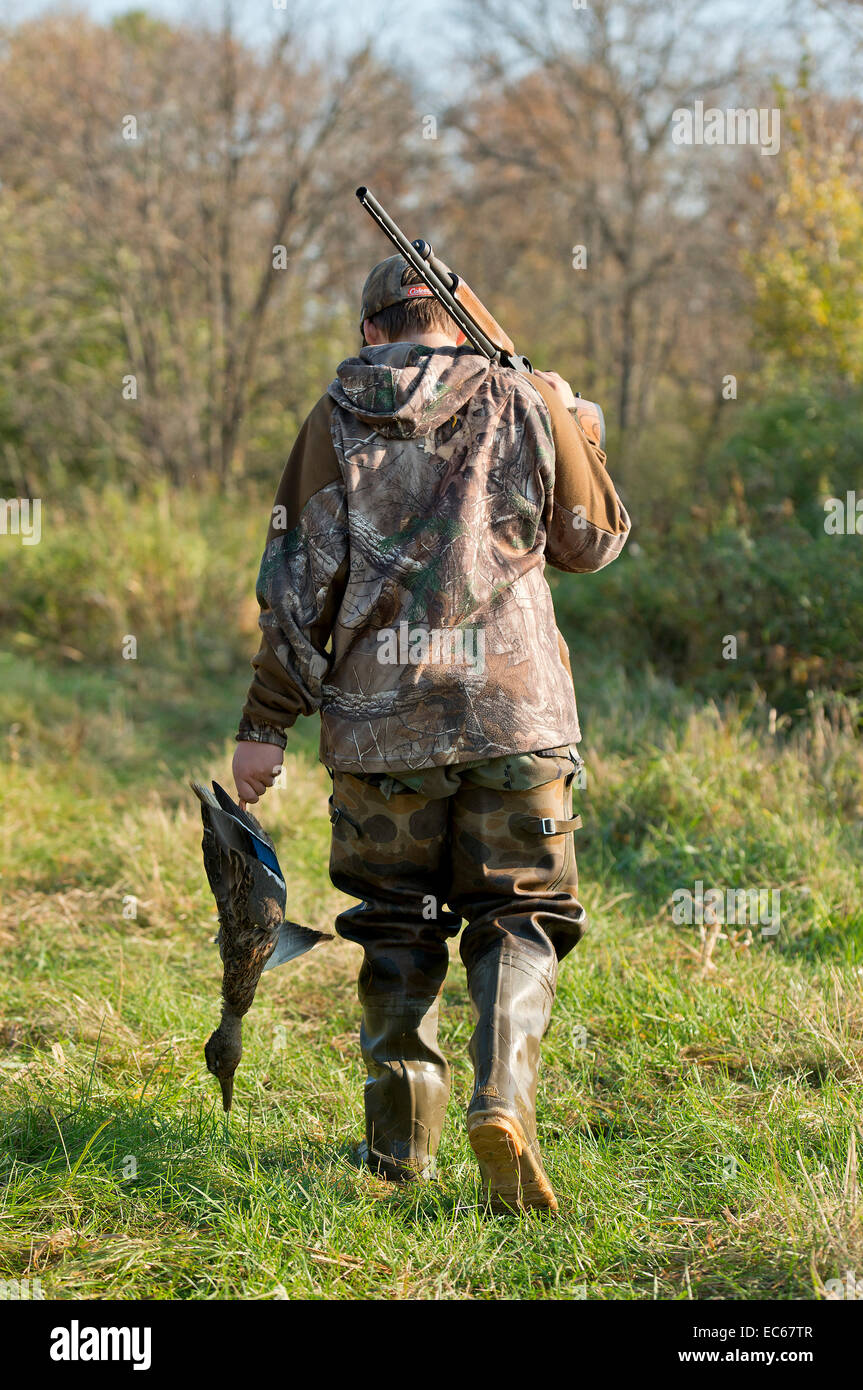 Duck hunter hi-res stock photography and images - Alamy