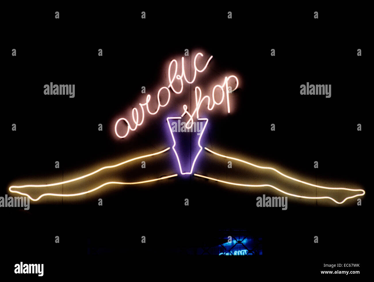 Neon sign dance hi-res stock photography and images - Alamy