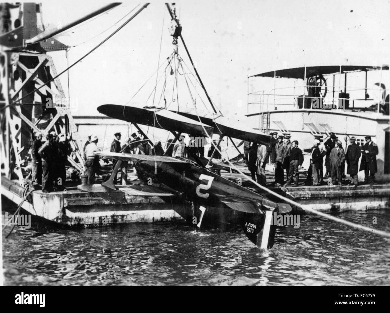 The Curtiss R3C-2 was a high-performance aircraft developed by Curtiss ...