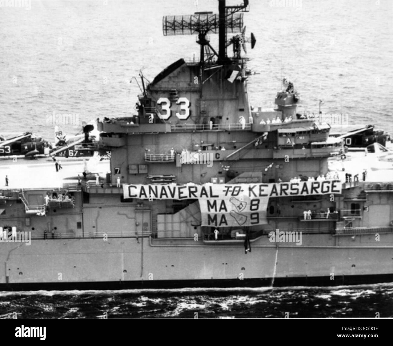 The USS Kearsarge (CV-33), an Essex-class aircraft carrier, is shown as ...