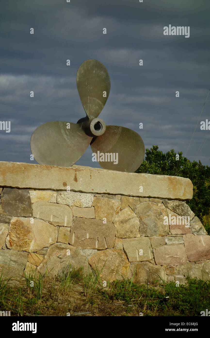 Long and large wall hi-res stock photography and images - Alamy