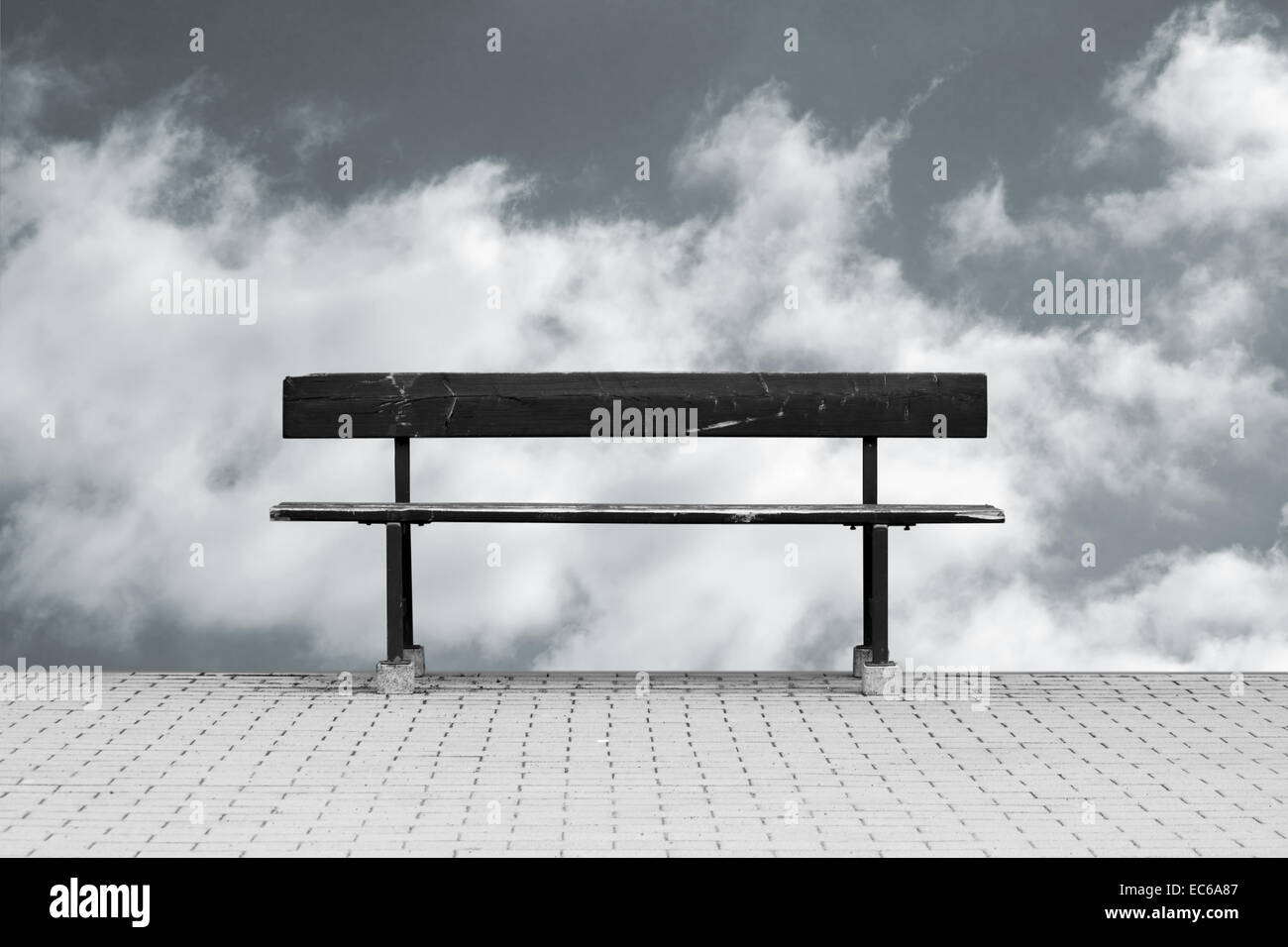 Isolated walkway hi-res stock photography and images - Alamy