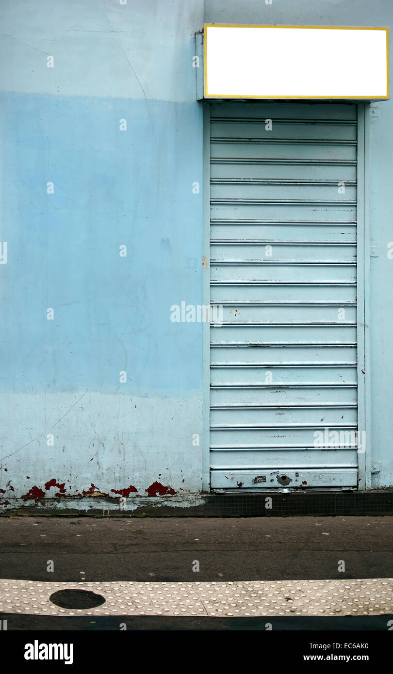 Very old shop hi-res stock photography and images - Alamy