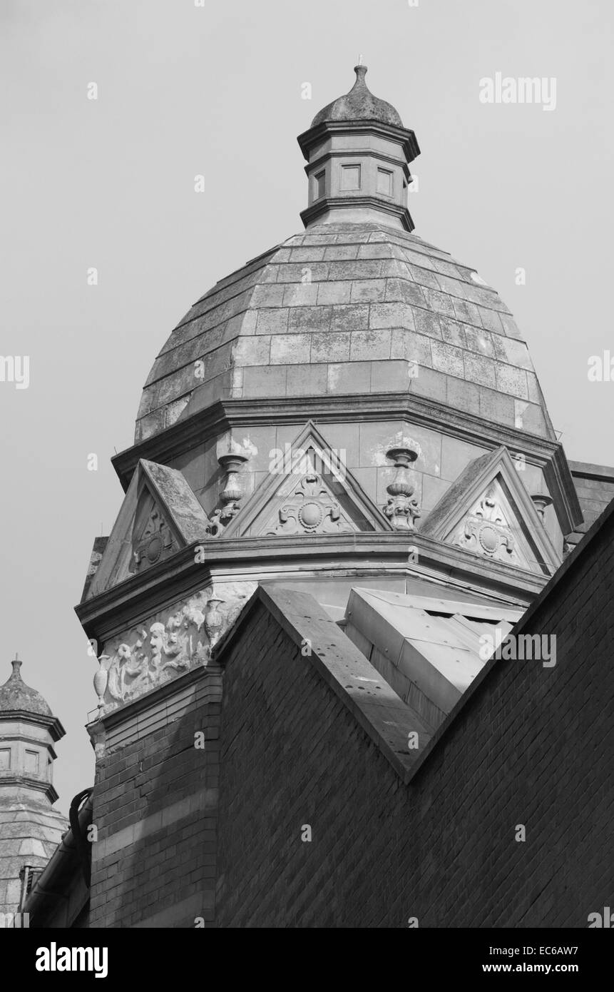 London building roof dome Black and White Stock Photos & Images - Alamy