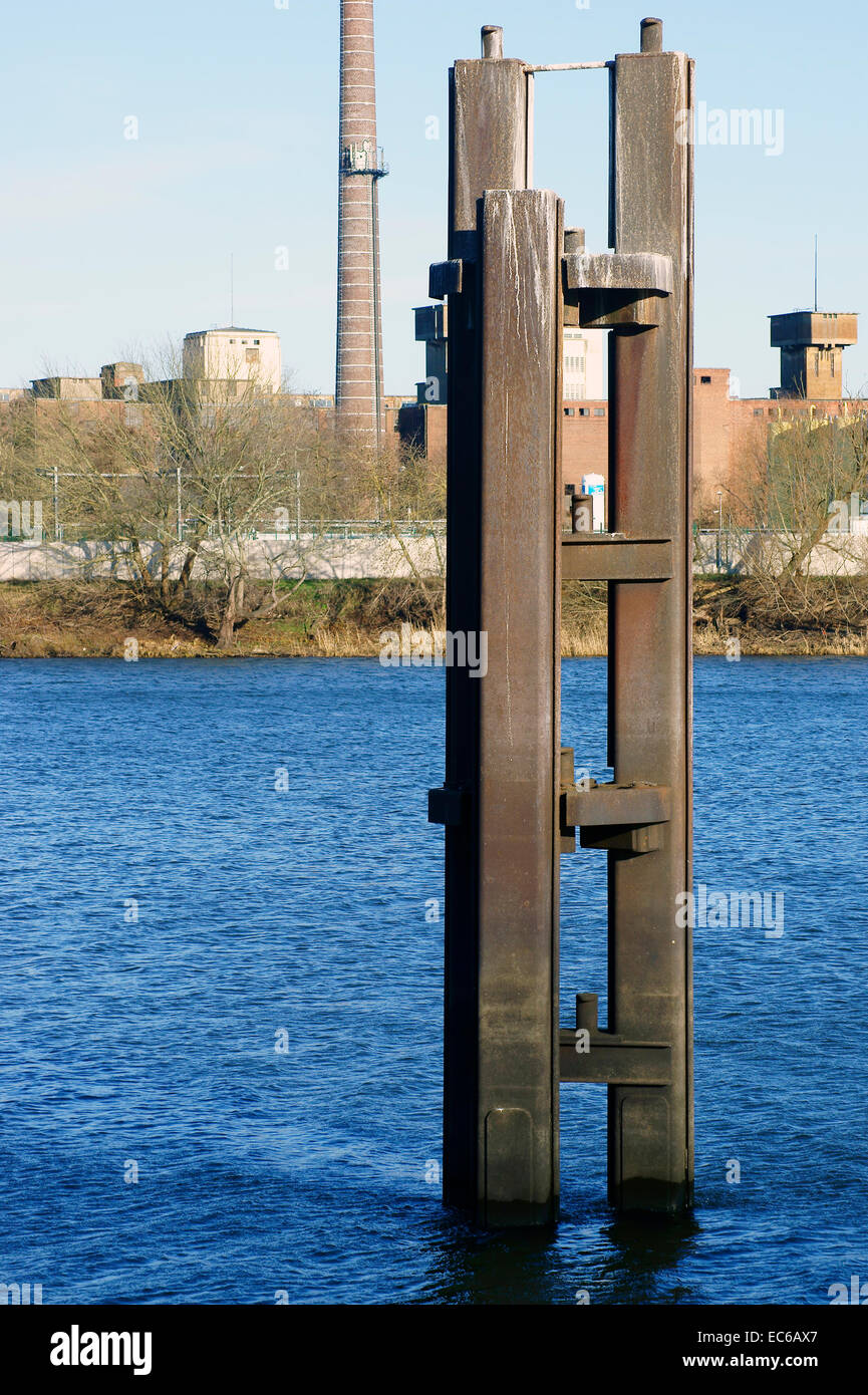 Steel column hi-res stock photography and images - Alamy