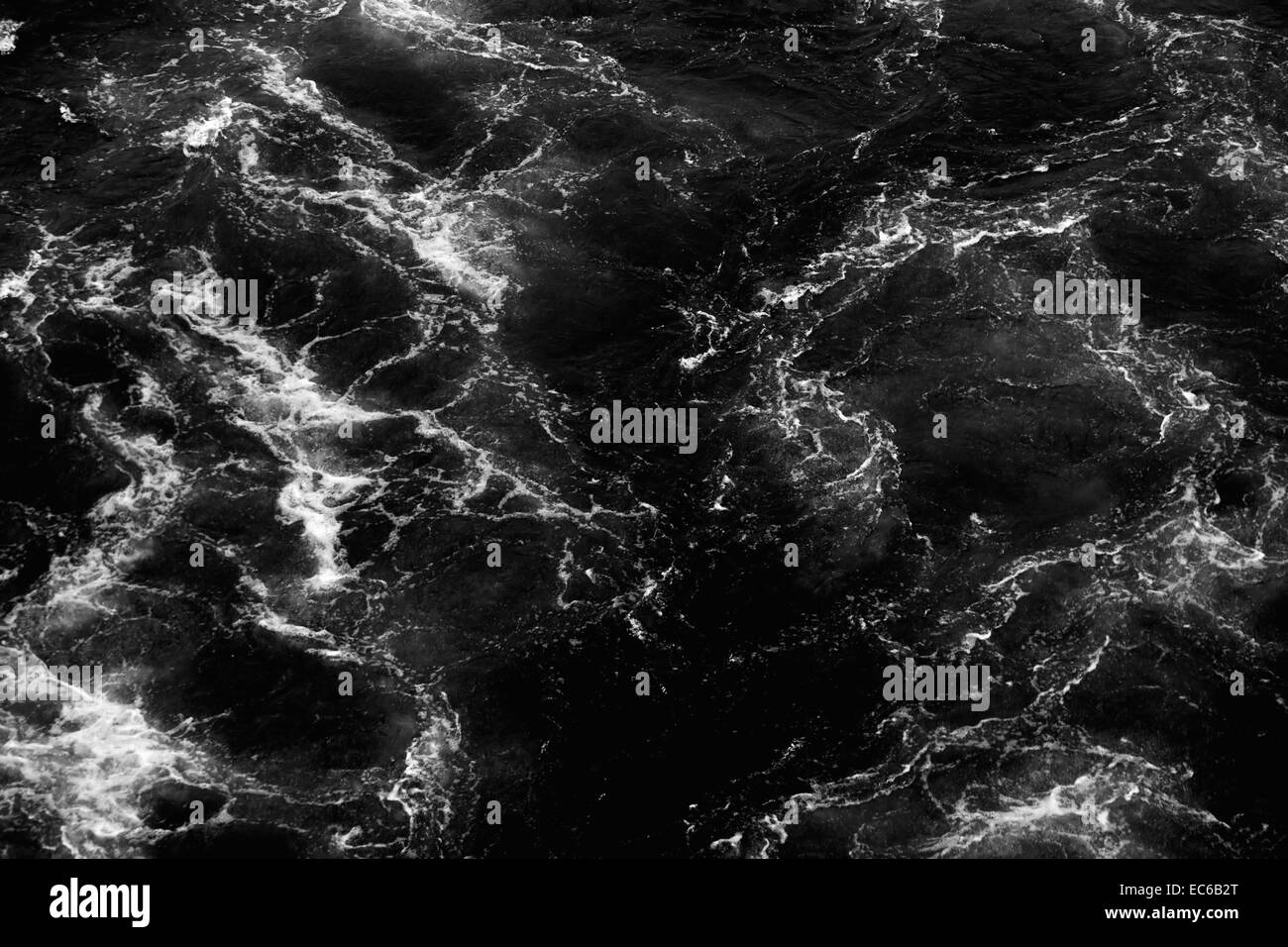 Dark water and background Black and White Stock Photos & Images - Alamy
