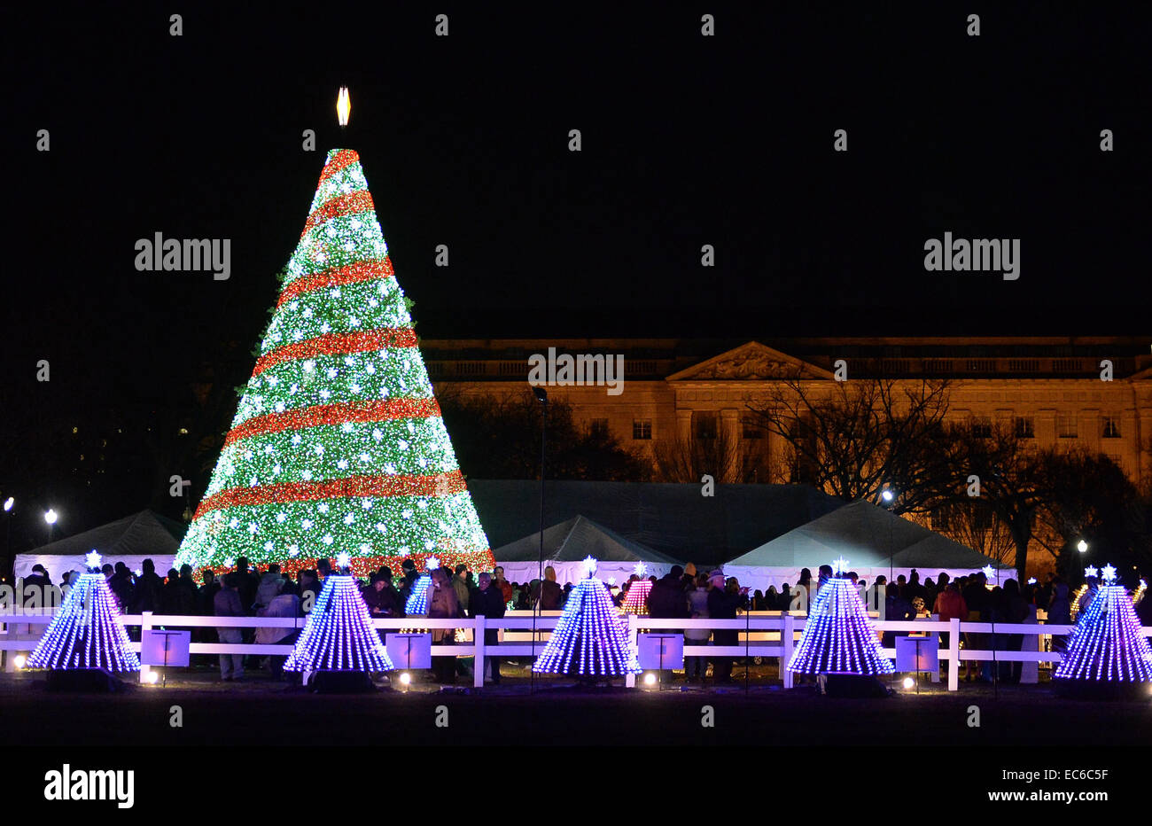 Tra ellipse hi-res stock photography and images - Alamy