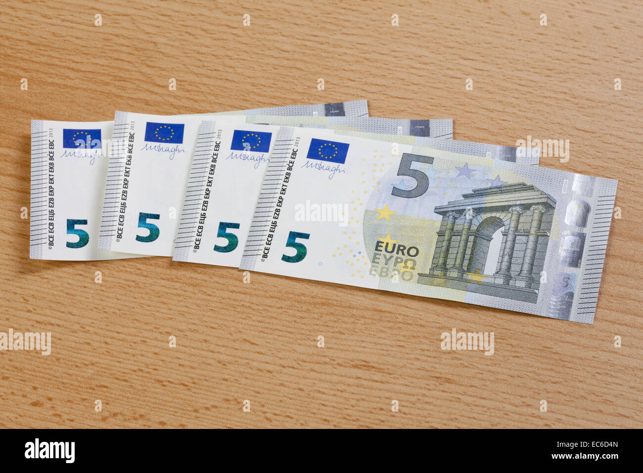 5 euro banknotes hi-res stock photography and images - Alamy