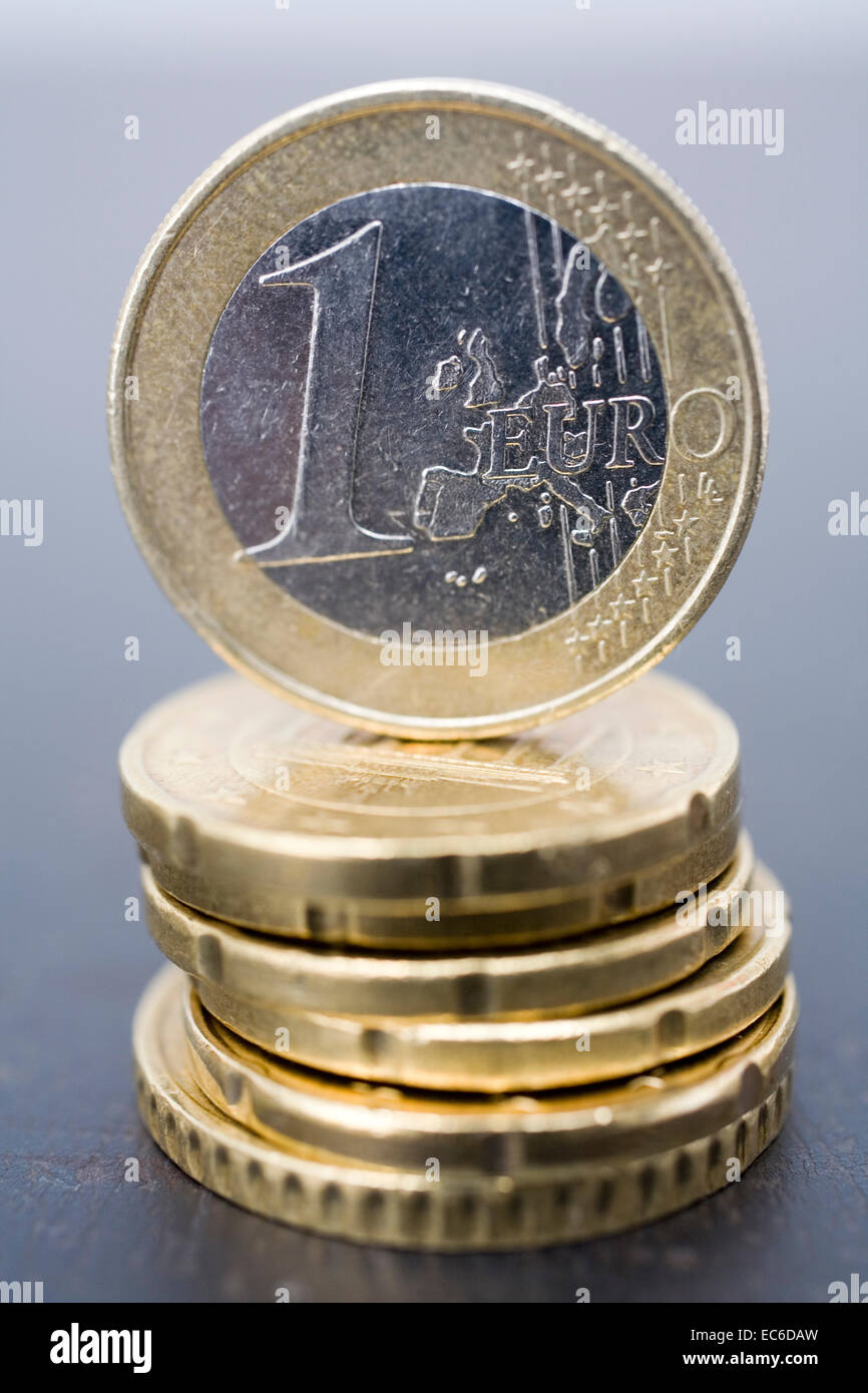 Euro coin upright hi-res stock photography and images - Alamy