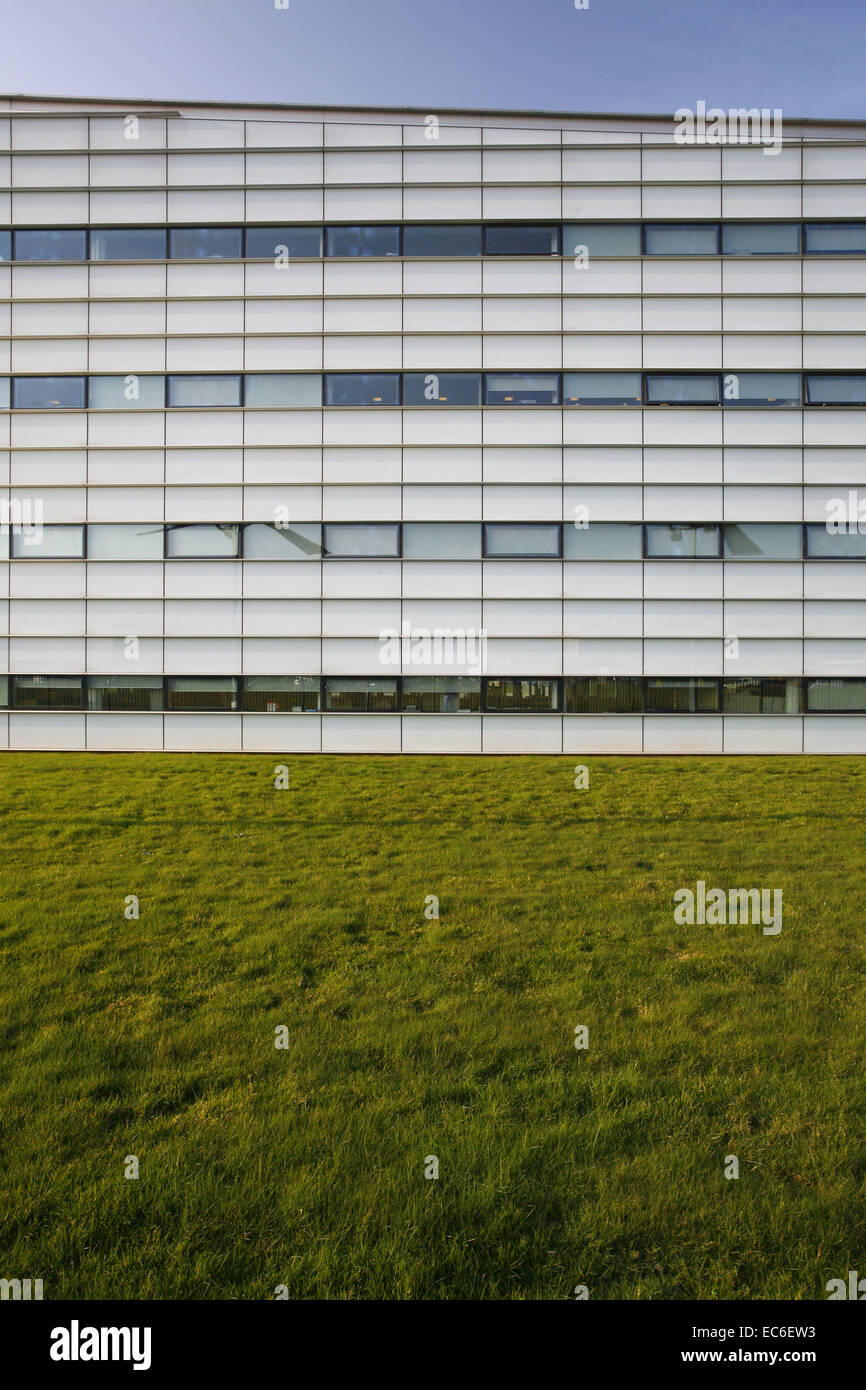 Storefront architecture hi-res stock photography and images - Alamy