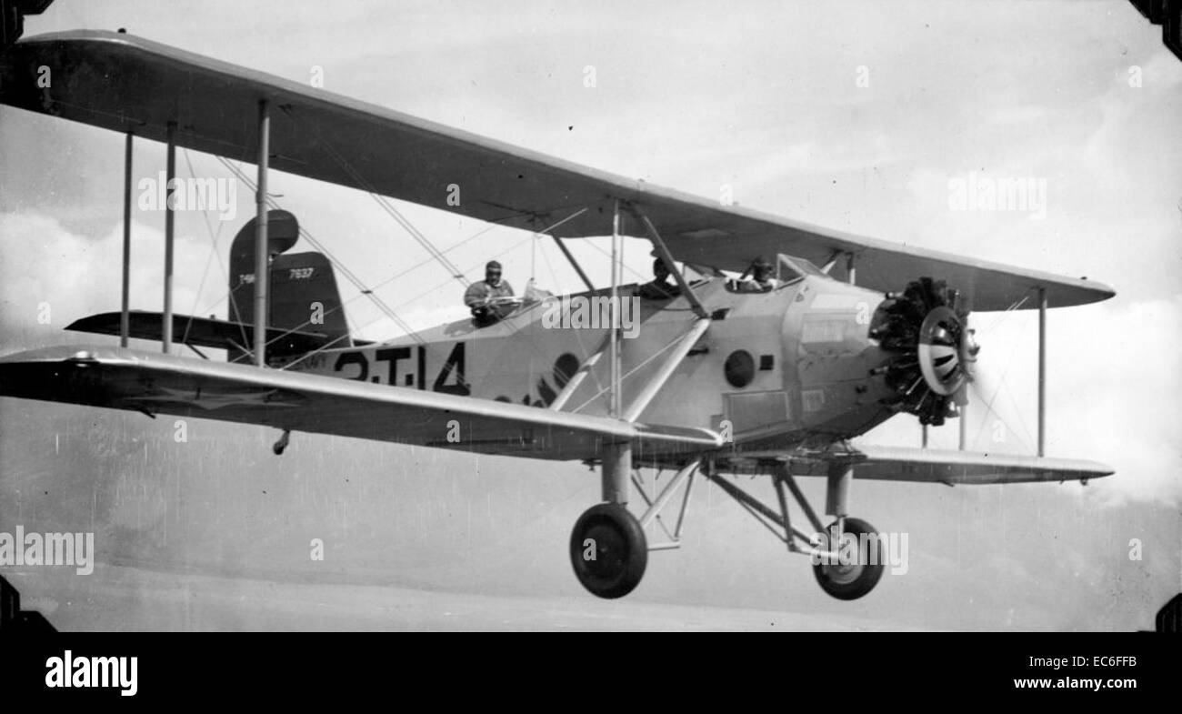 The Martin T4M-1 is a U.S. Navy torpedo bomber from the 1930s. This ...