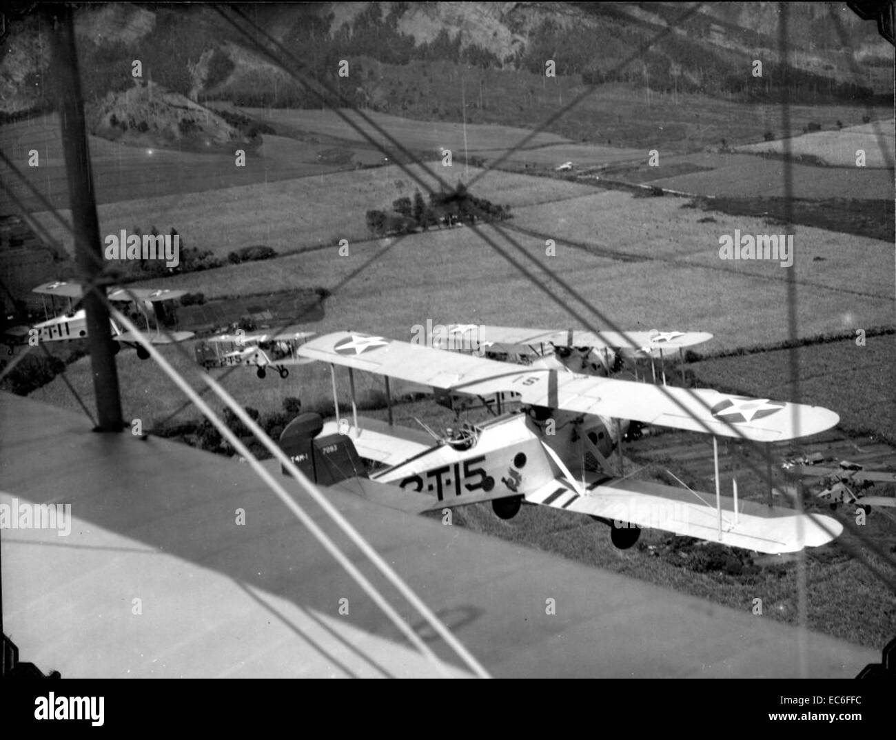 The Martin T4M-1 was a torpedo bomber used by the United States Navy in ...