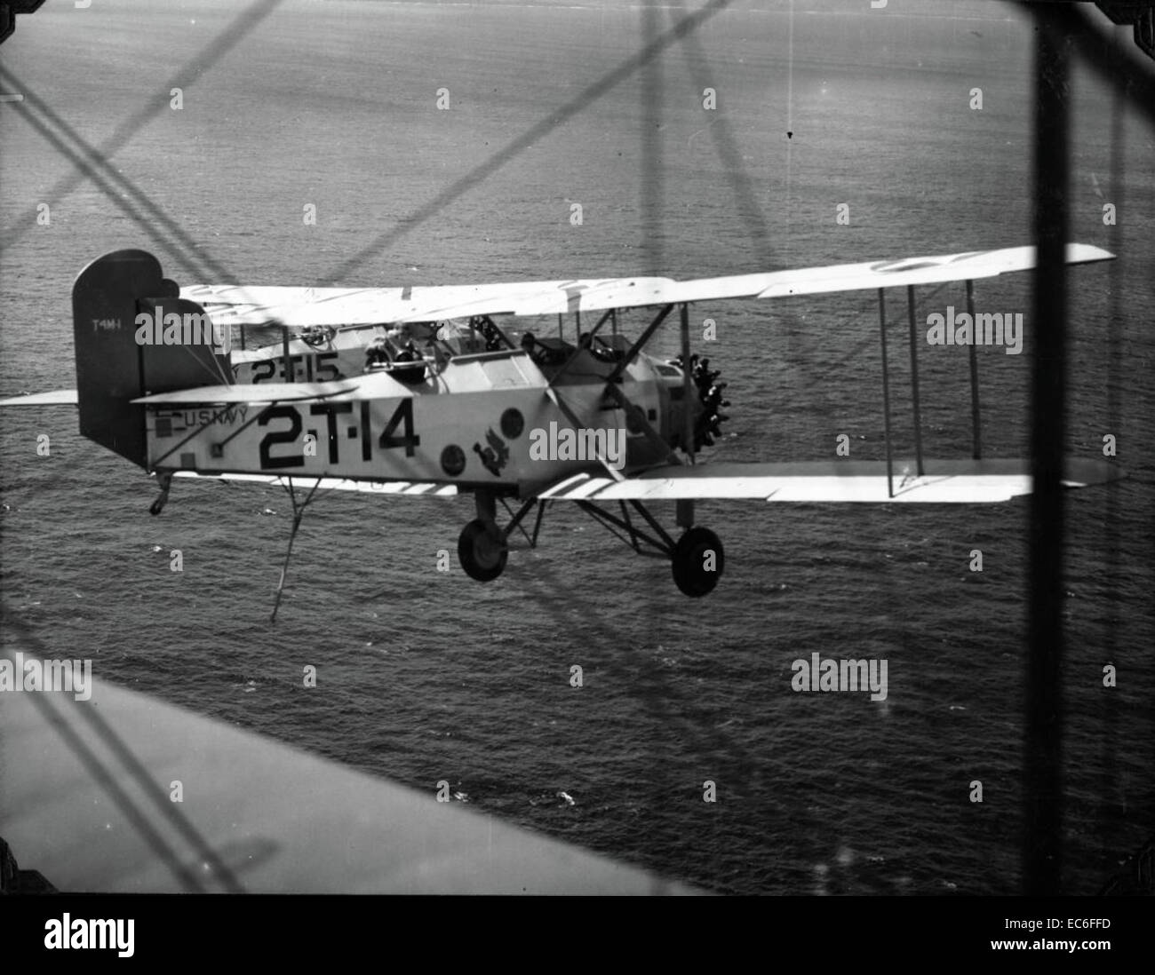 The Martin T4M-1 was a biplane torpedo bomber used by the U.S. Navy in ...