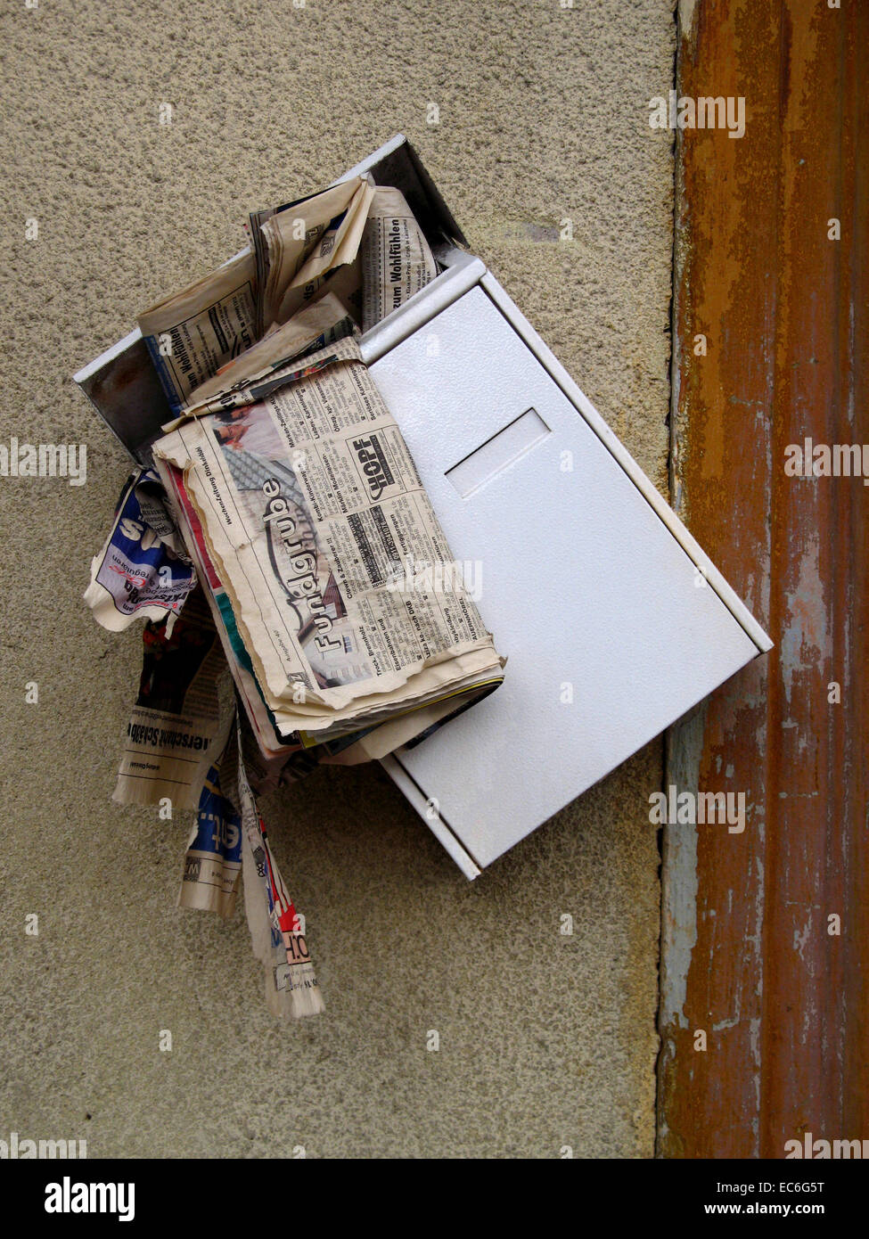 Mailbox and brochures hi-res stock photography and images - Alamy