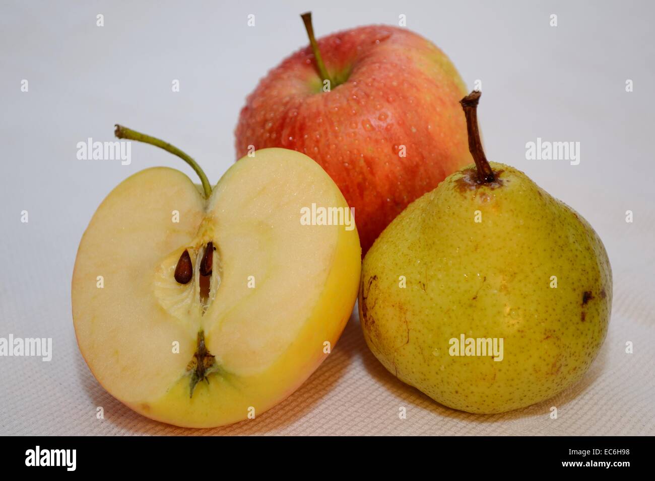 apple and pear Stock Photo - Alamy