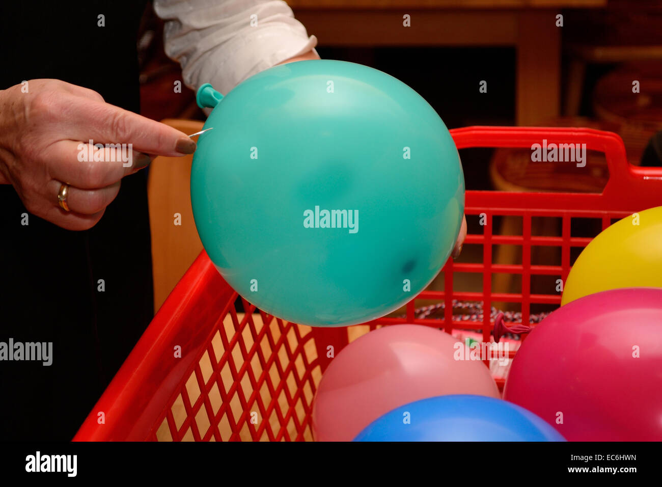 Balloons carnival game hi-res stock photography and images - Alamy