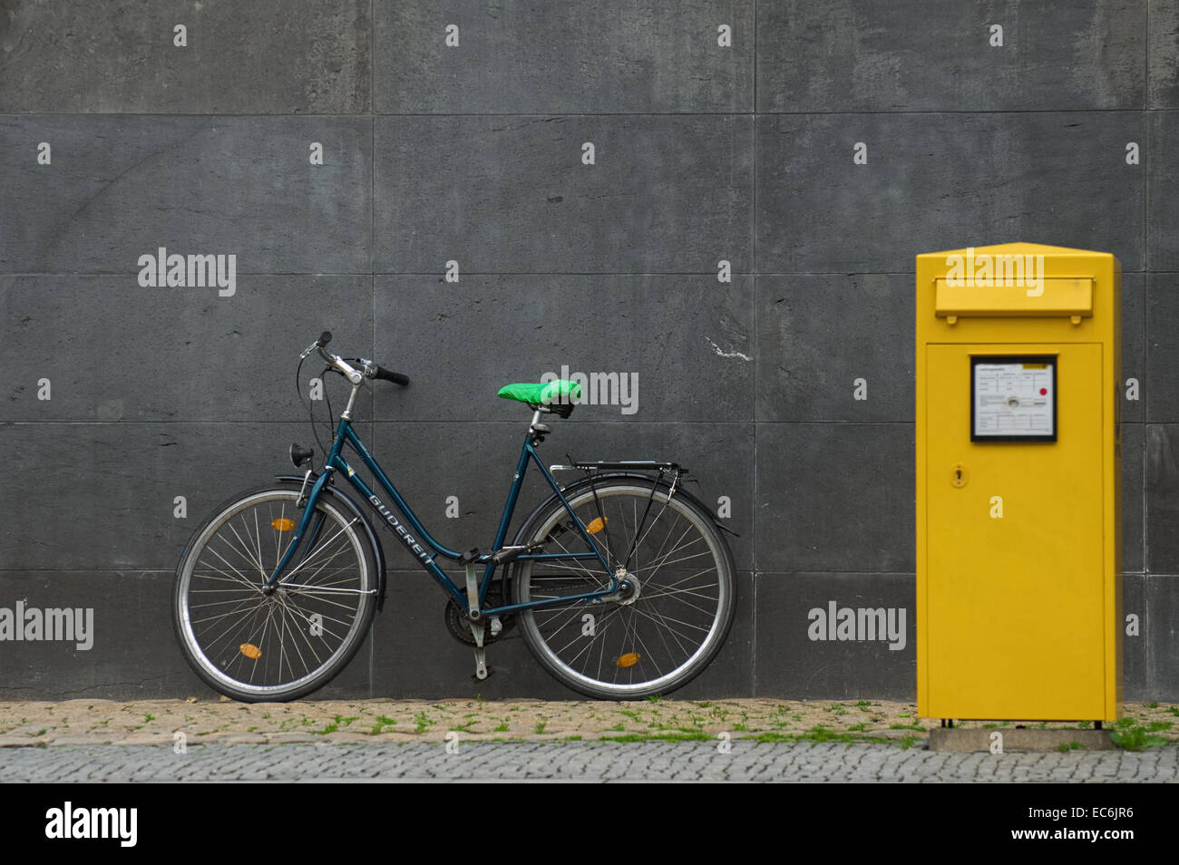 Bicycle beside mailbox Stock Photo - Alamy