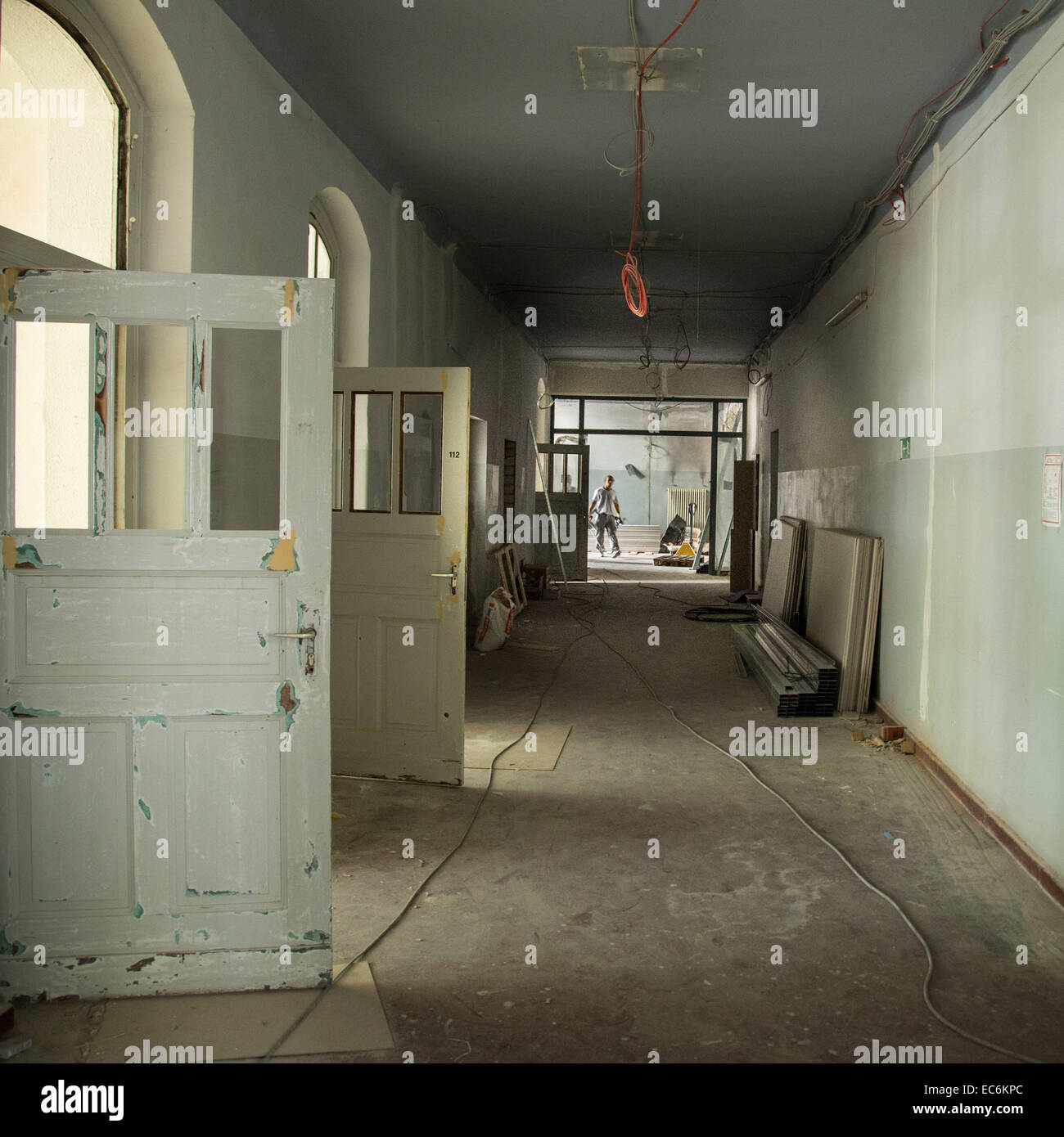 Carcass structure hi-res stock photography and images - Alamy