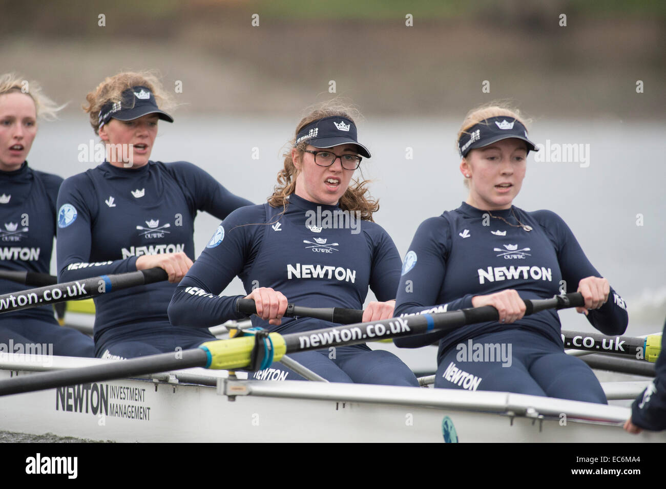 River Thames, London, UK. 9th December, 2014. Putney (start) and ...