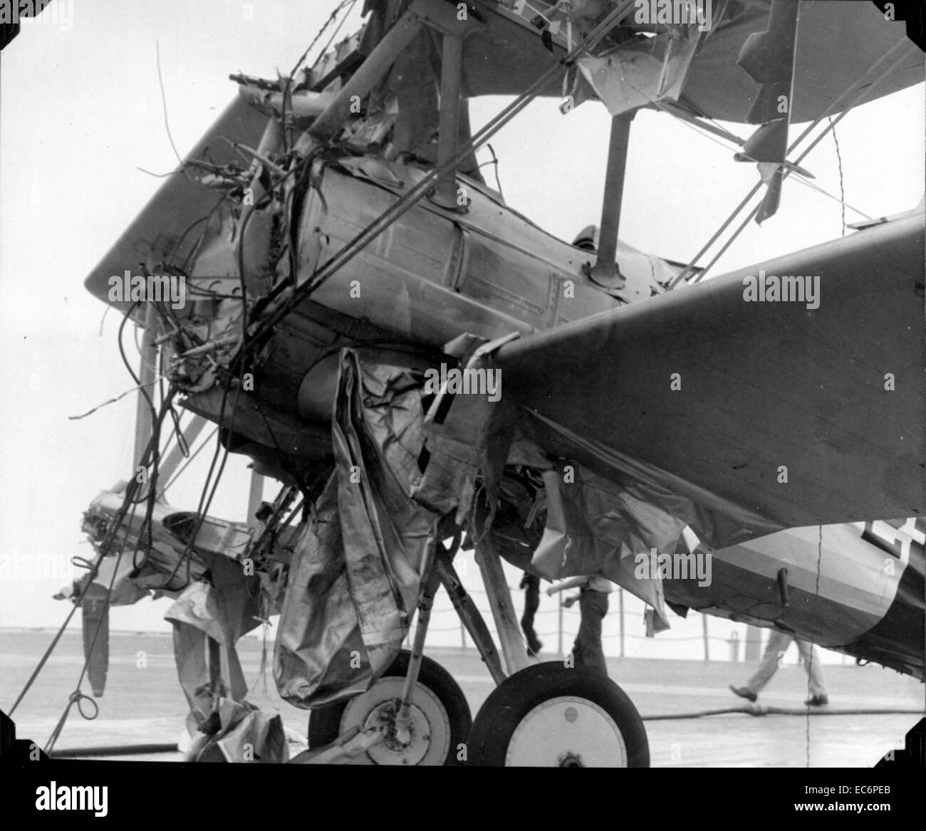 Vought o2u 2 hi-res stock photography and images - Alamy