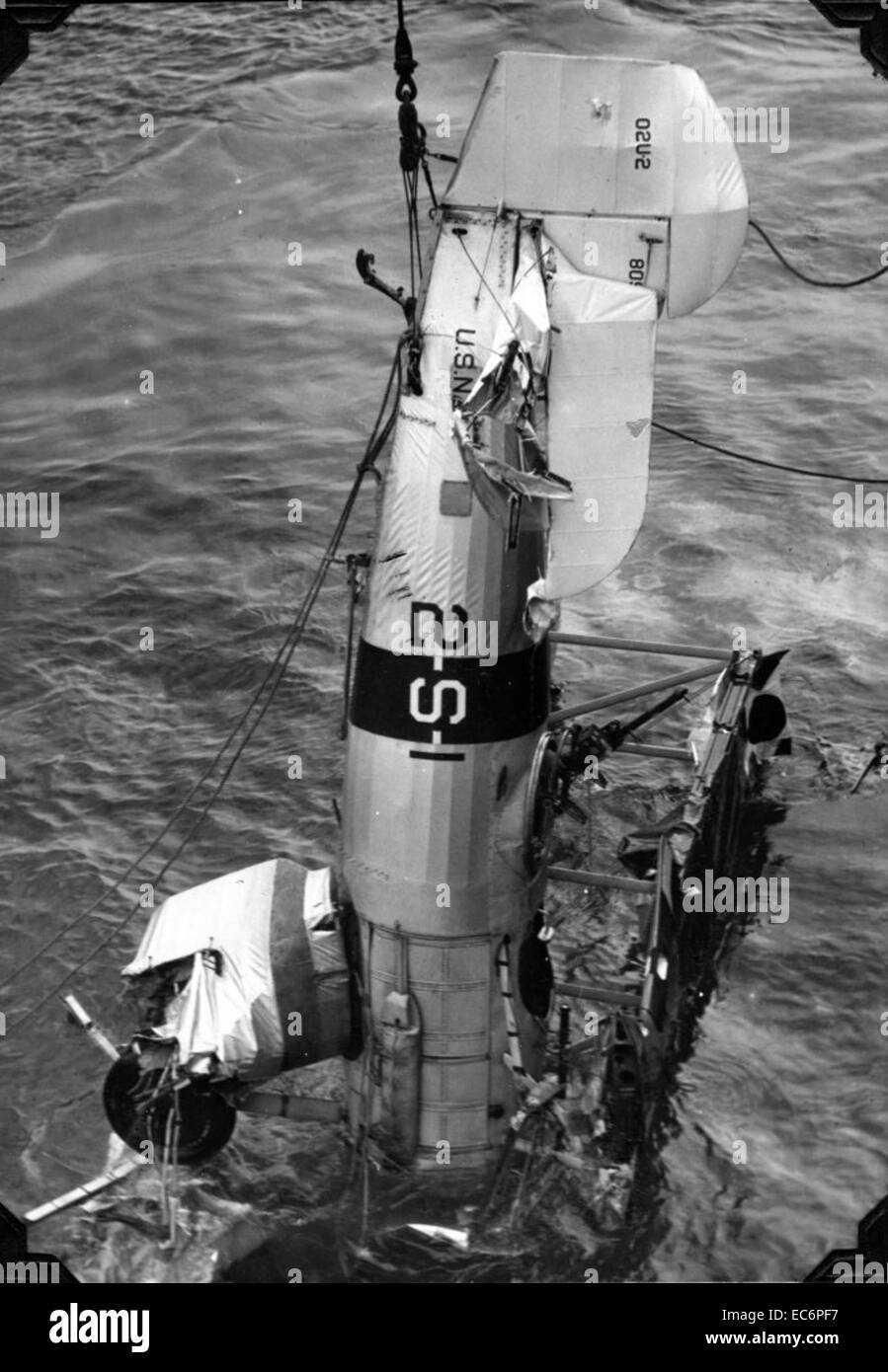 Vought o2u 2 hi-res stock photography and images - Alamy