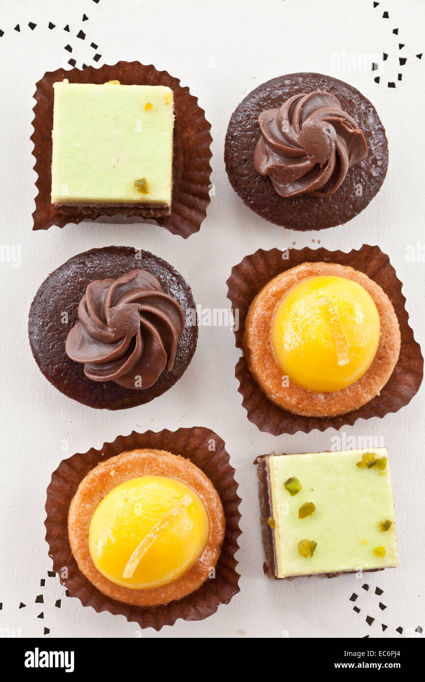 Selection Petit Fours High Resolution Stock Photography and Images - Alamy