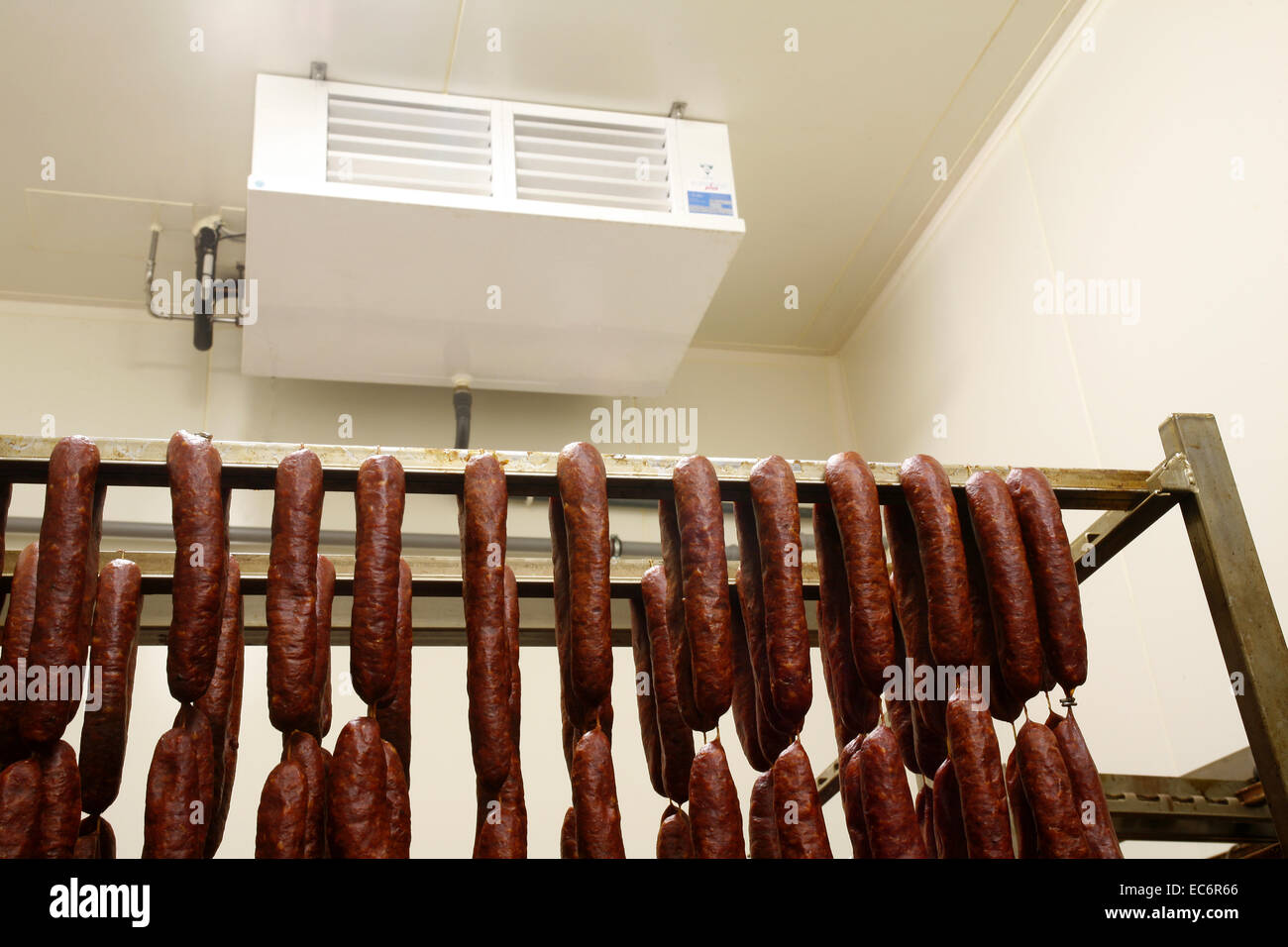 Cold chamber hi-res stock photography and images - Alamy