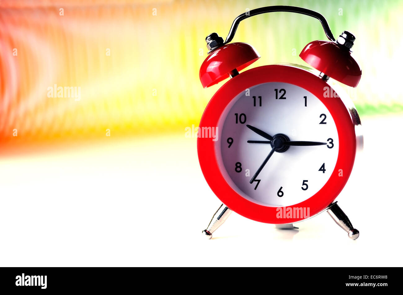 Red clock retro vintage style Stock Photo - Alamy