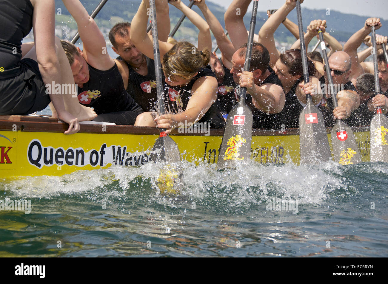 dragon boat race Stock Photo - Alamy