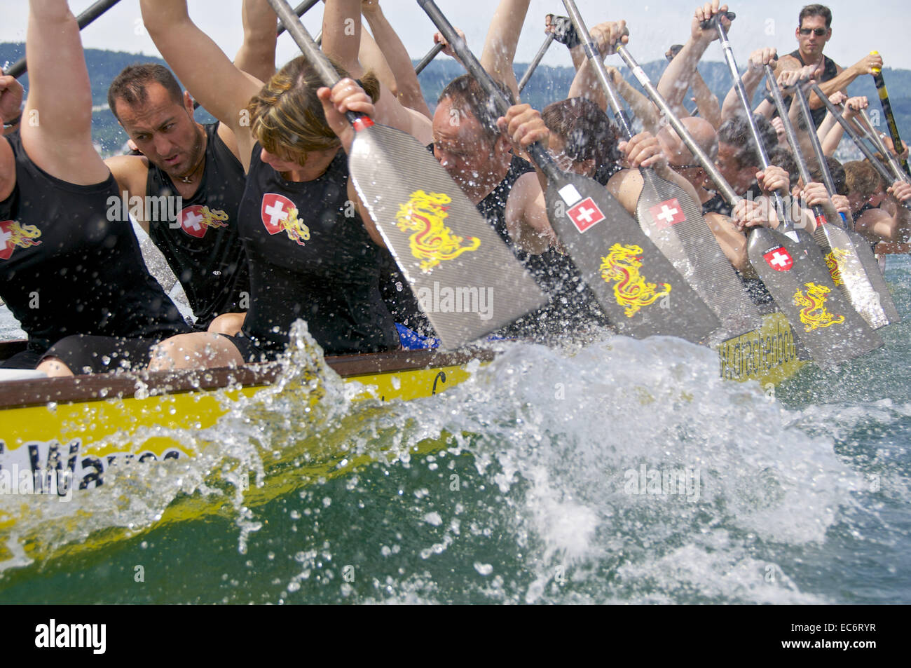 dragon boat race Stock Photo - Alamy