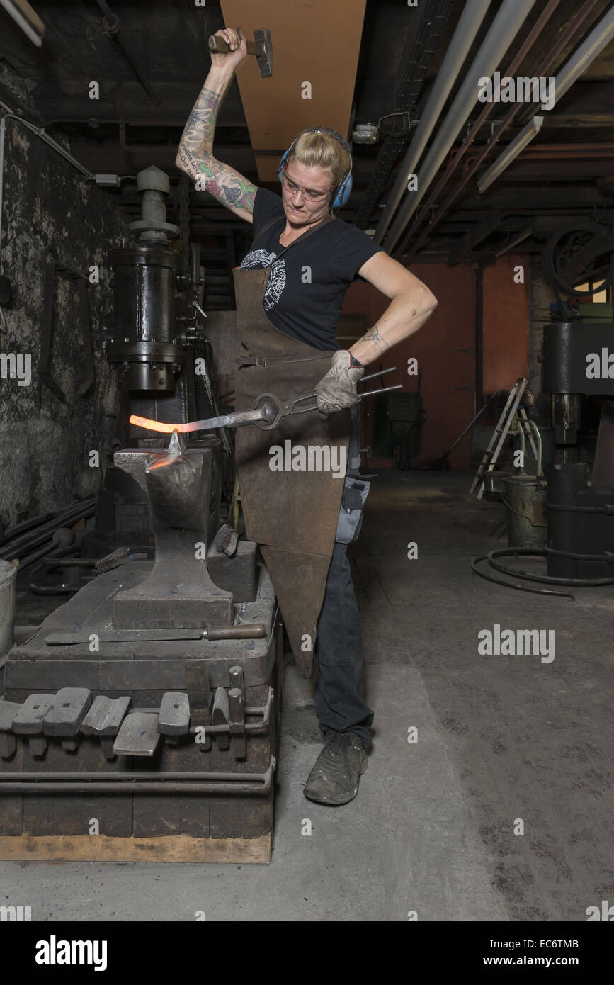 Female blacksmith hi-res stock photography and images - Alamy