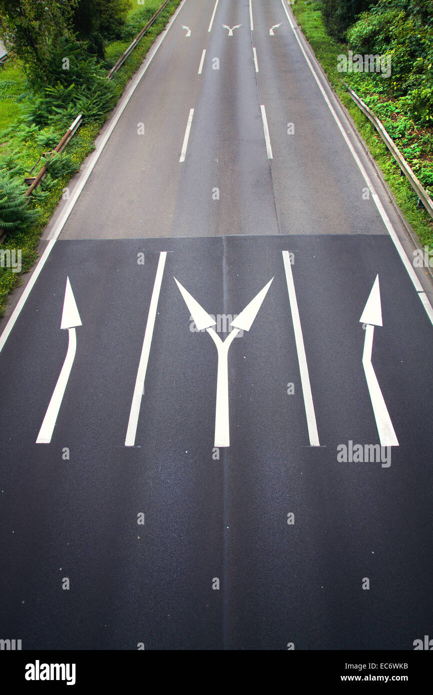 Crossroads decision hi-res stock photography and images - Alamy