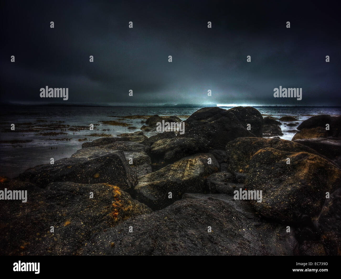 Starlight dark hi-res stock photography and images - Alamy