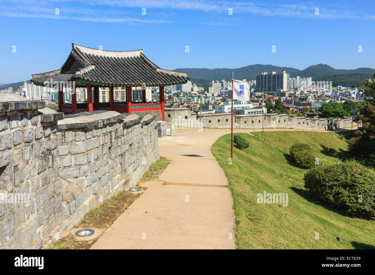 Seobukgangnu, Suwon Hwaseong Fortress, South Korea Stock Photo - Alamy