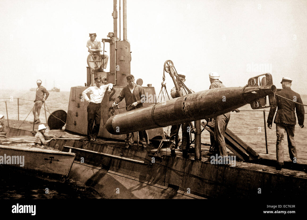 Torpedo recovery hi-res stock photography and images - Alamy