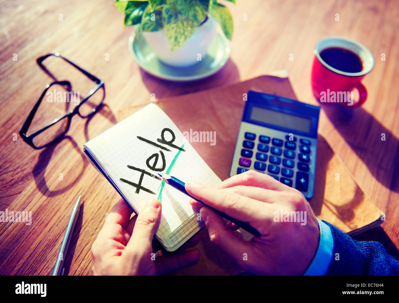 It support office hi-res stock photography and images - Alamy