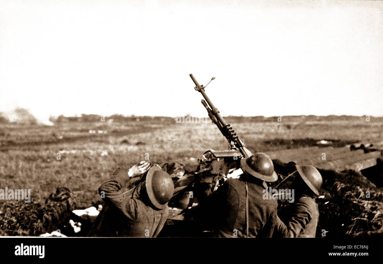Anti aircraft machine gun hi-res stock photography and images - Alamy