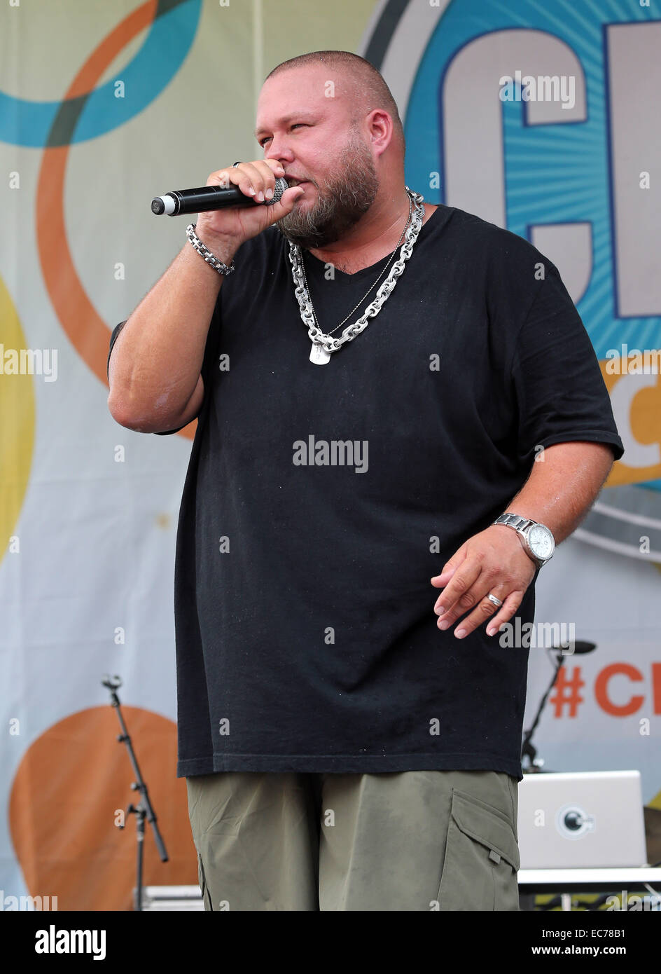 Big Smo Performs at Bud Light Stage at The 2014 CMA Music Festival ...