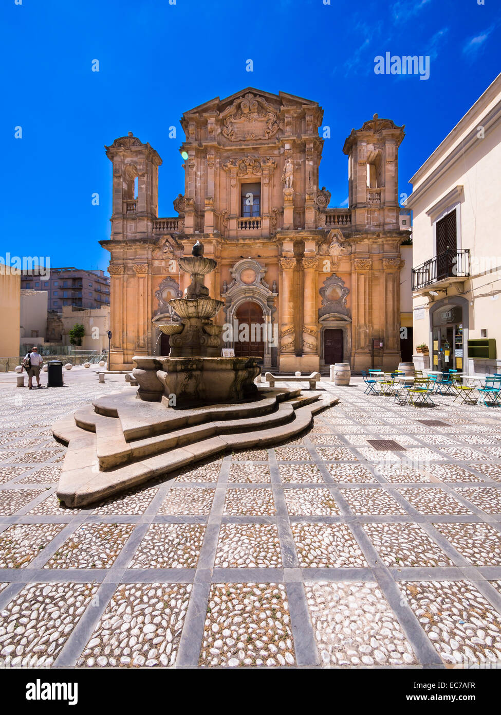 Chiesa italy marsala sicily hi-res stock photography and images - Alamy