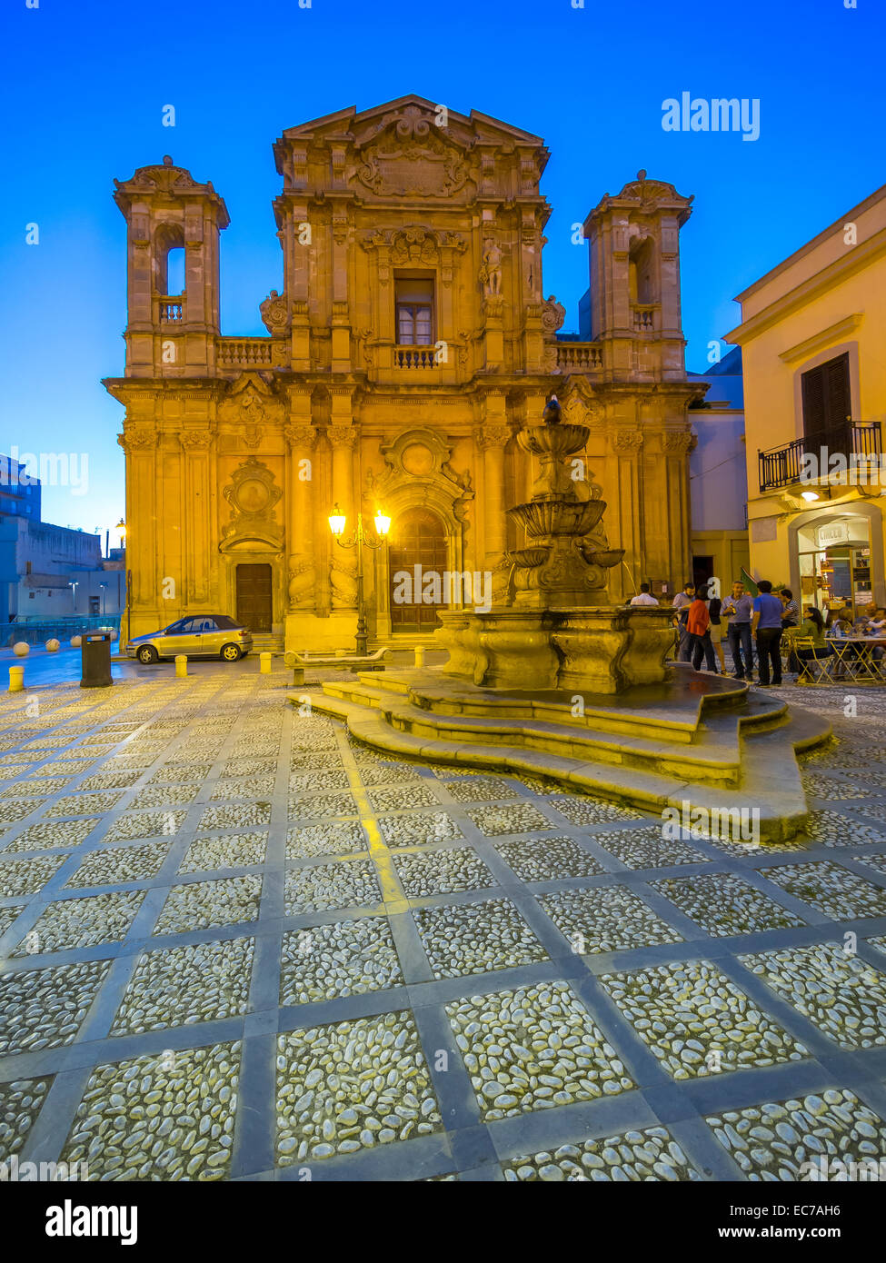 Italy, Sicily, Marsala, church La Chiesa del Purgatorio at blue hour ...