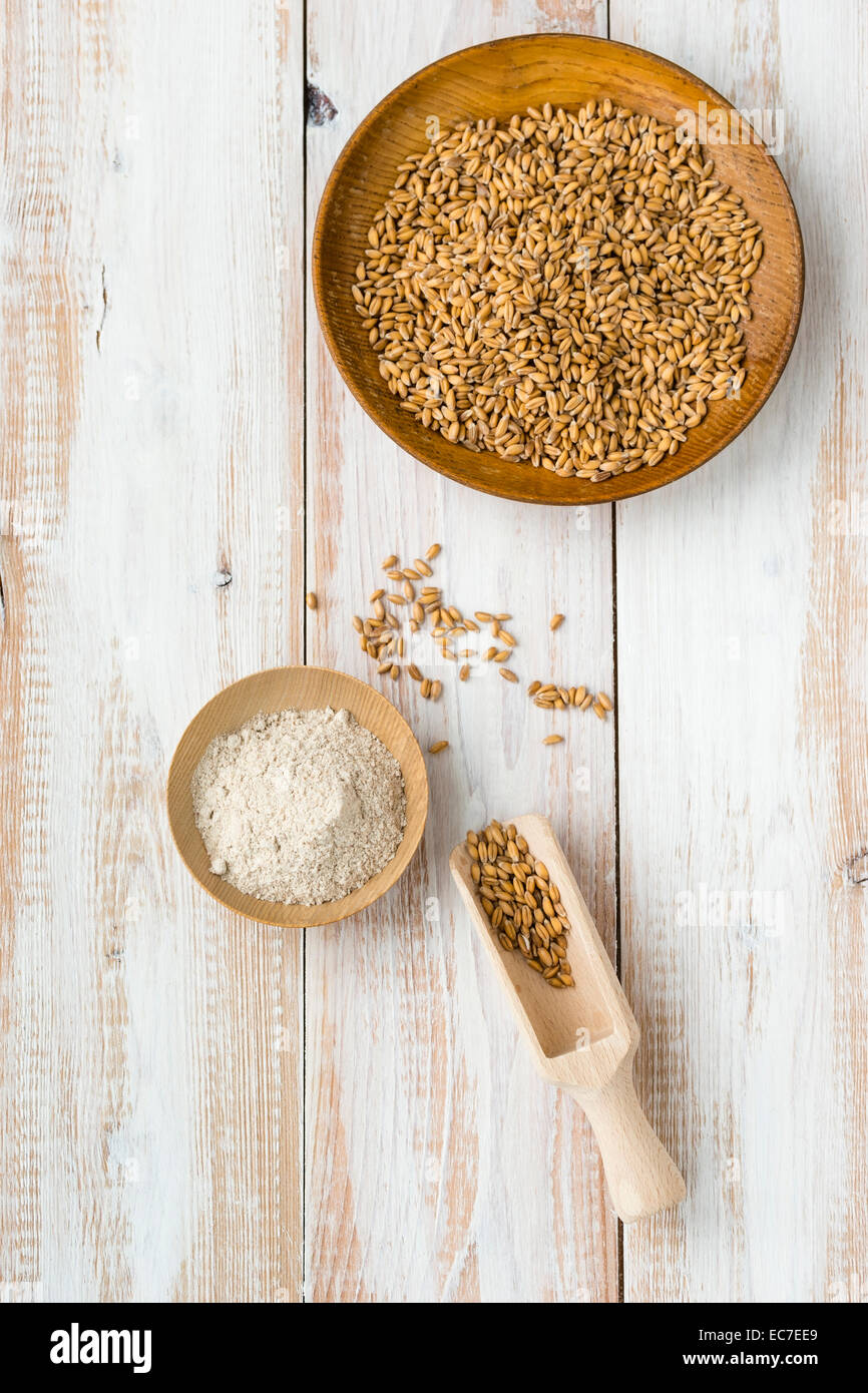 Emmer flour hi-res stock photography and images - Alamy