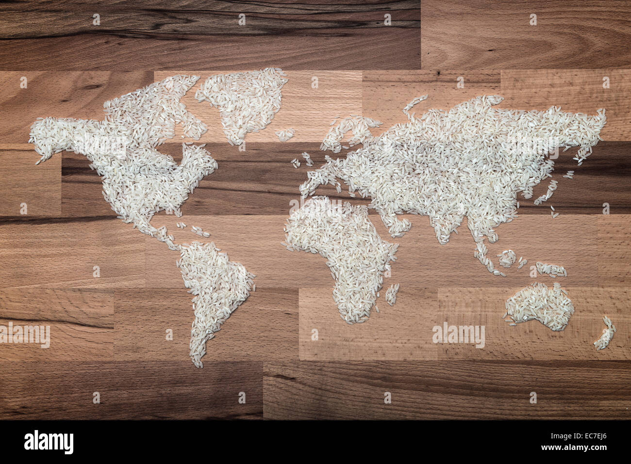 World map made of rice grains, symbol for world hunger Stock Photo - Alamy